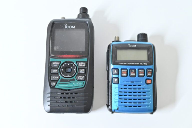 エアバンド受信の人気機種 IC-R6 の後継機 IC-R15 の徹底レビュー 〜買い替えはすべき？〜 | アルカスイス互換って楽しい そして ...